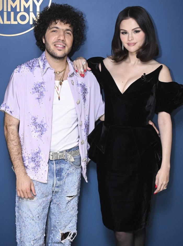 Everything We Know About Selena Gomez and Benny Blanco’s Wedding | Us ...