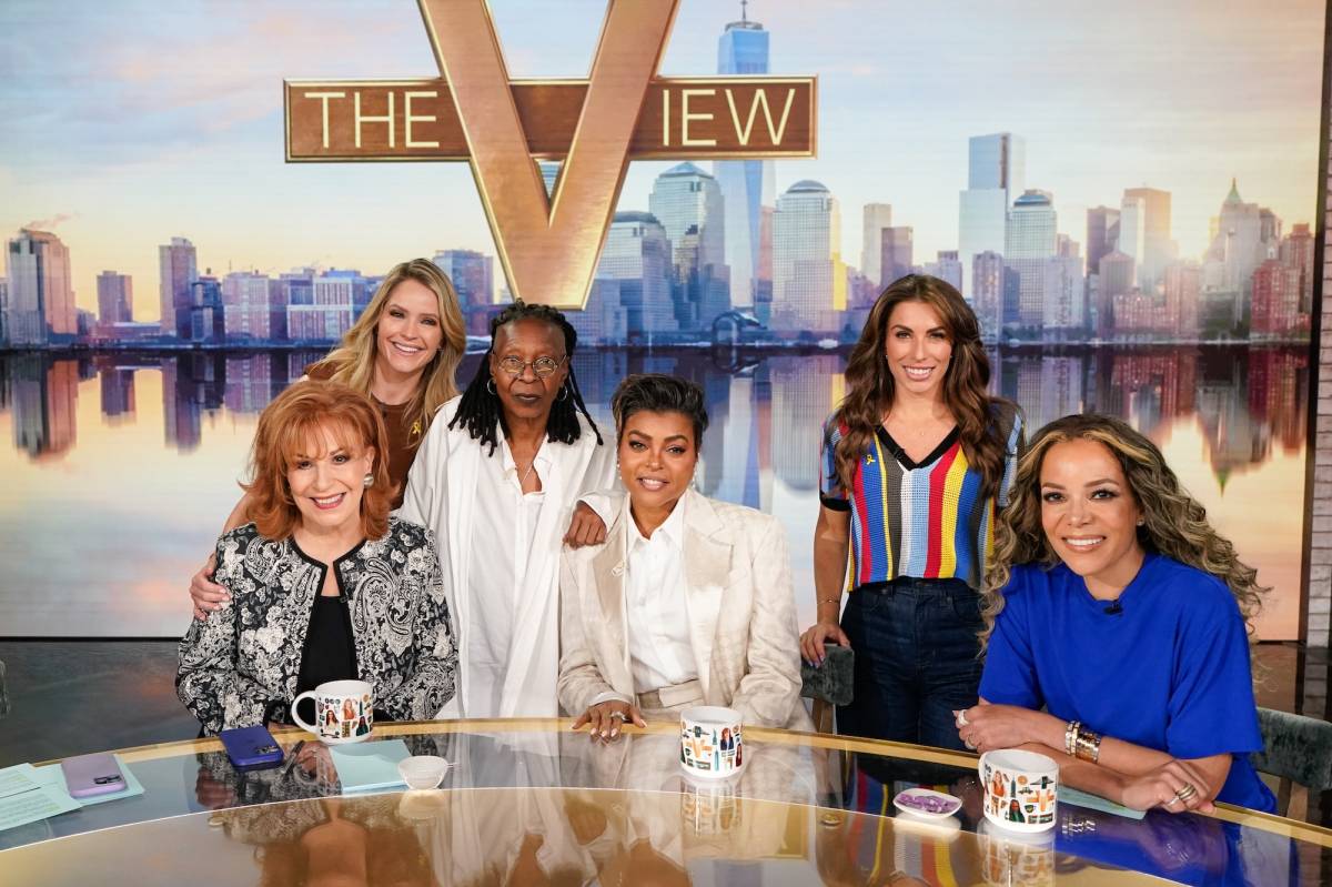 Whoopi Goldberg Says She Can't Afford to Retire From The View | Us Weekly