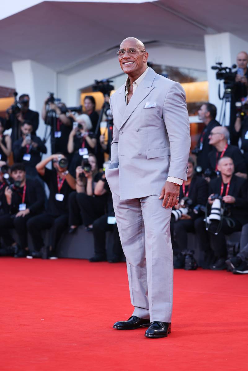 The Rock Debuts Dramatic Weight Loss for The Smashing Machine | Us Weekly