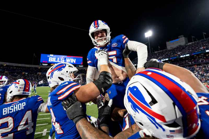 Buffalo Bills' Matt Prater, 41, Talks Game-Winning Field Goal ...
