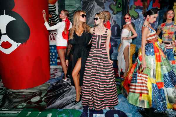 Inside the Alice + Olivia Spring 2026 New York Fashion Week Show (Excl ...