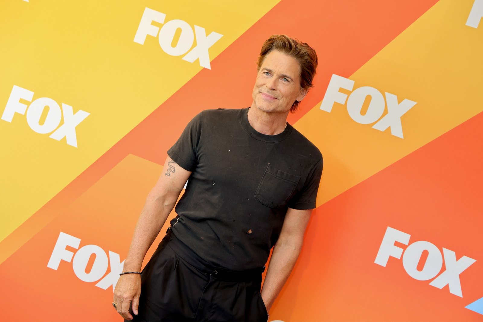 Rob Lowe’s Ex-Employee Drops Battle Over Alleged Retaliation (Excl ...