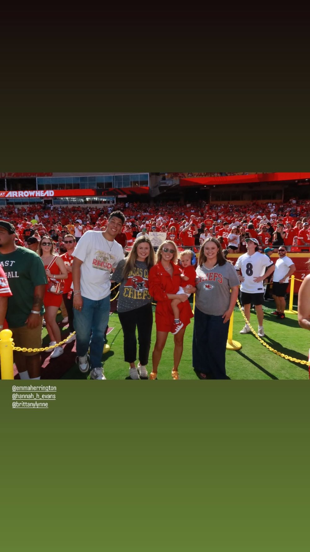 Brittany Mahomes Slays in All-Red for Kansas City Chiefs Home Game | Us ...
