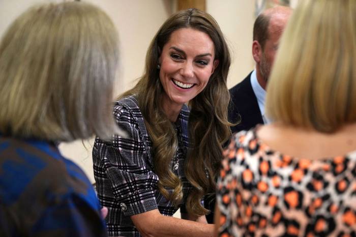 Kate Middleton Returns to Brunette Hair After Backlash to Blonde Locks ...