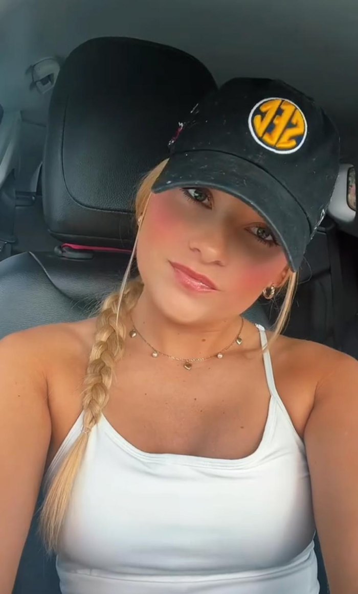 Cheerleader Laken Snelling Death Investigation Is 'Ongoing': What to ...