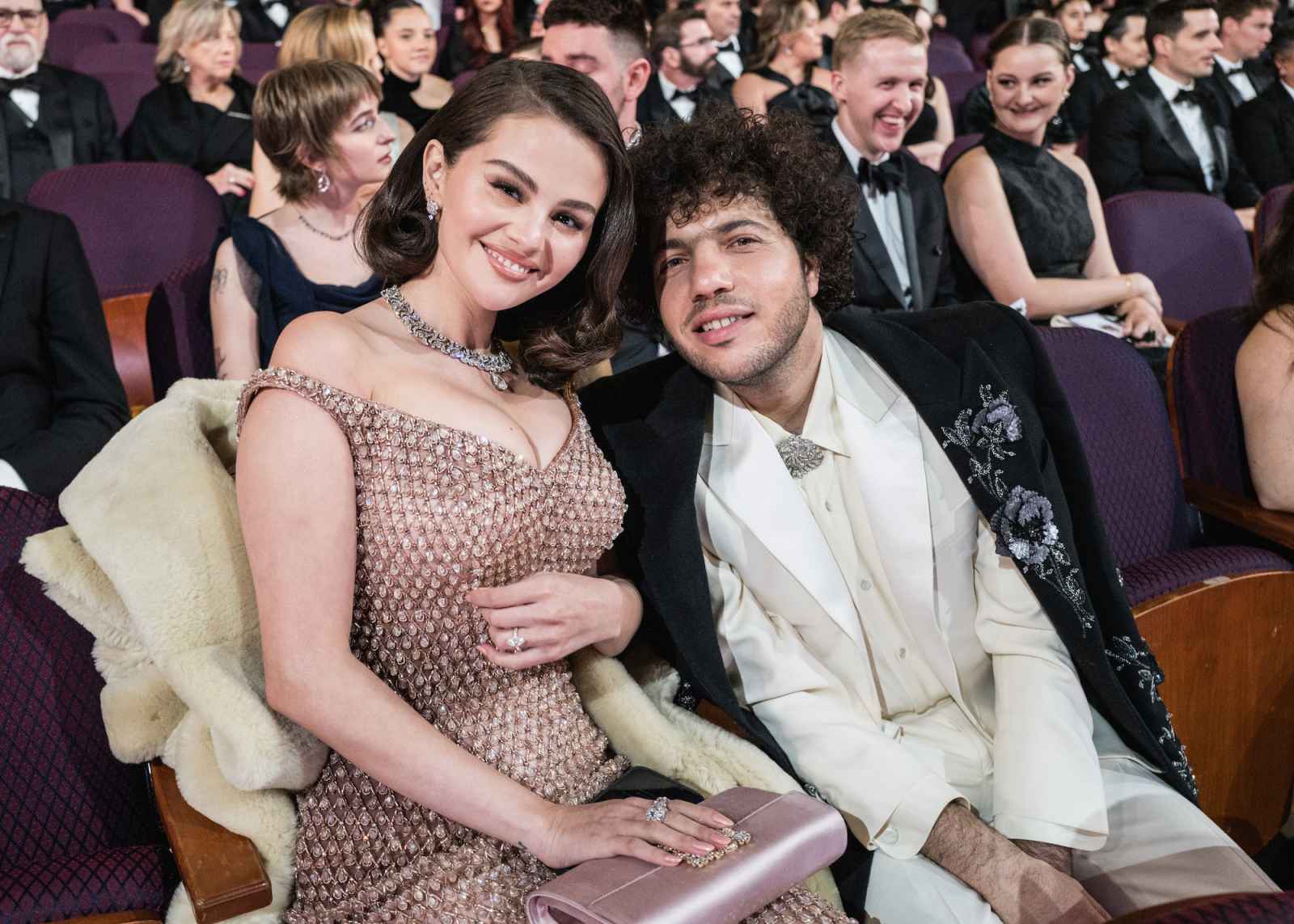 Mamá de Selena Gomez, Mandy Teefey, reacciona a su boda con Benny ...