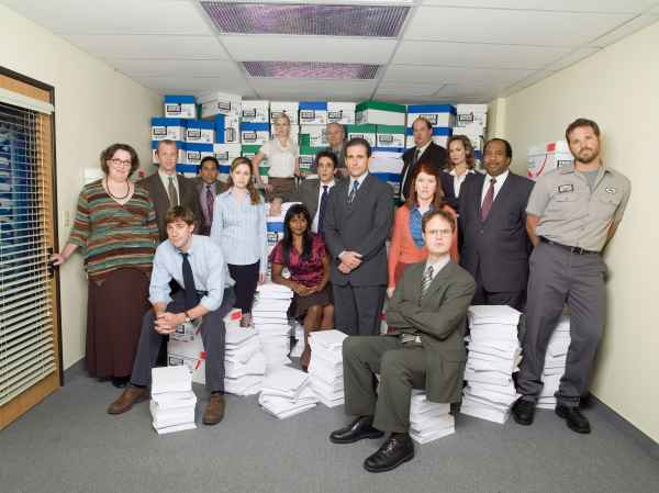 How Does The Paper Differ From The Office? Cast and Creators Explain ...
