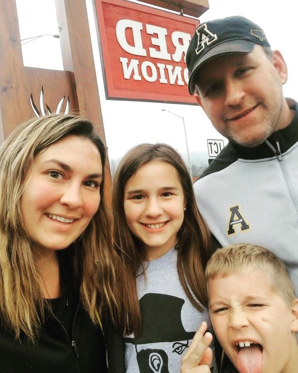 University of Central Florida Football Coach Dies 'Unexpectedly' at 50 ...