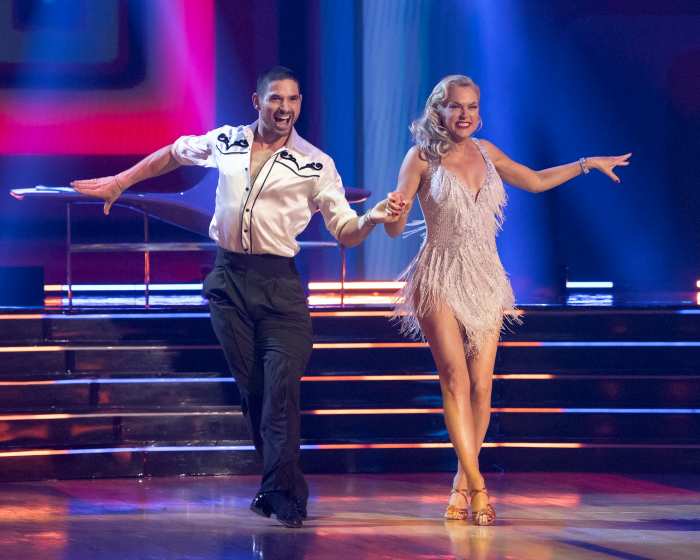 Alan Bersten, Elaine Hendrix Reflect on DWTS' Meredith Blake Tribute ...