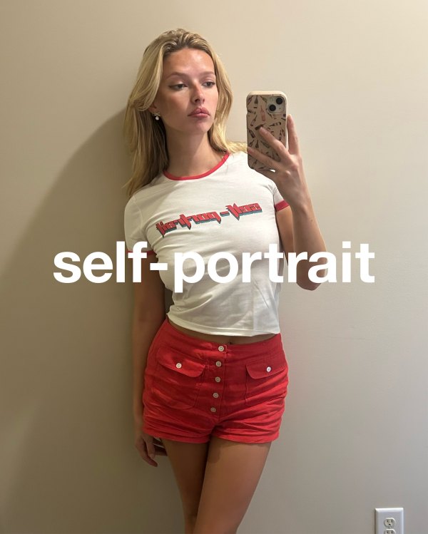Apple Martin Secures Major Fashion Deal as New Face of Self-Portrait ...