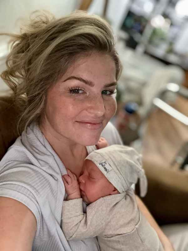Erin Bates Says Christmas Feels Different After Near-Fatal Childbirth ...