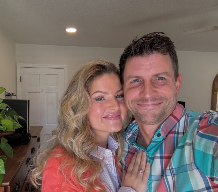 Bringing Up Bates' Erin Bates Is in Septic Shock After Welcoming Baby ...