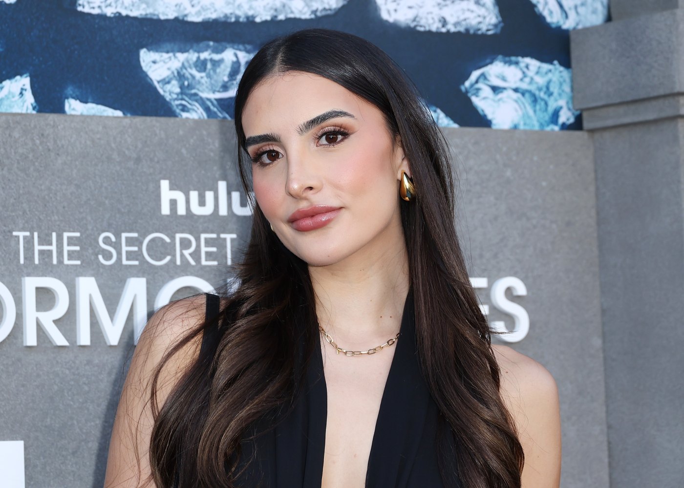 Sophia Umansky Recalls Embarrassing Wedding Bathroom Moment | Us Weekly