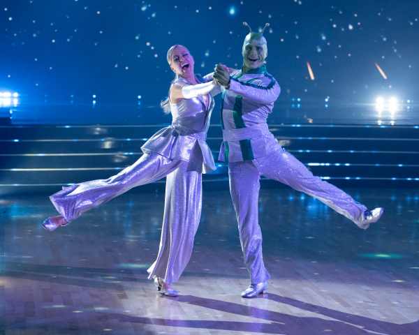 Alan Bersten Wears Same Underwear for Every Dancing With the Stars Show ...