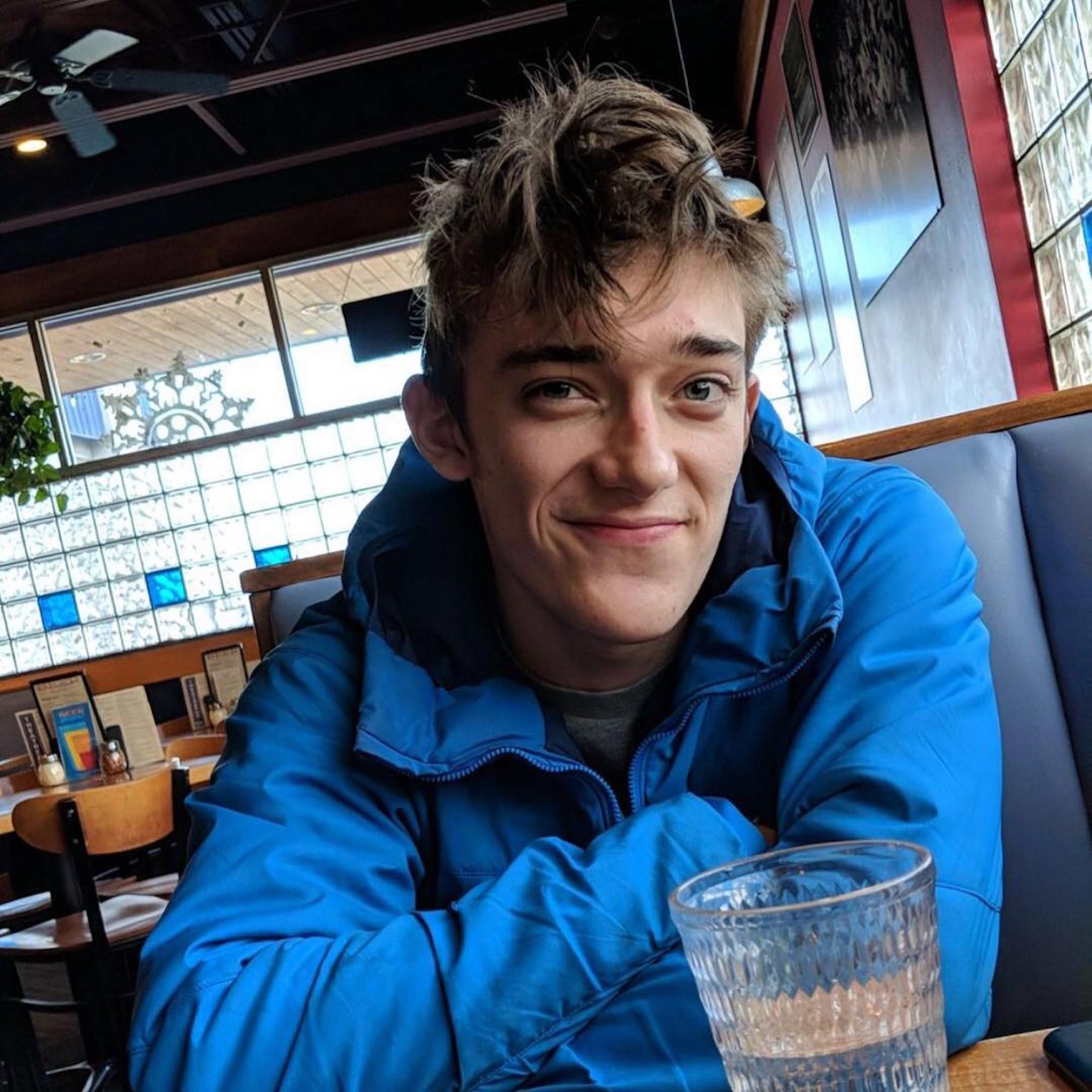 Balin Miller Dead: Alaskan Climbing YouTuber Was 23 Years Old | Us Weekly