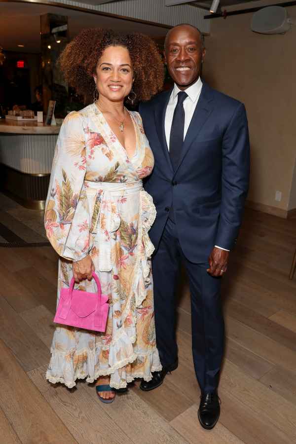 Don Cheadle hace habla de su romance con su esposa Bridgid Coulter | Us ...