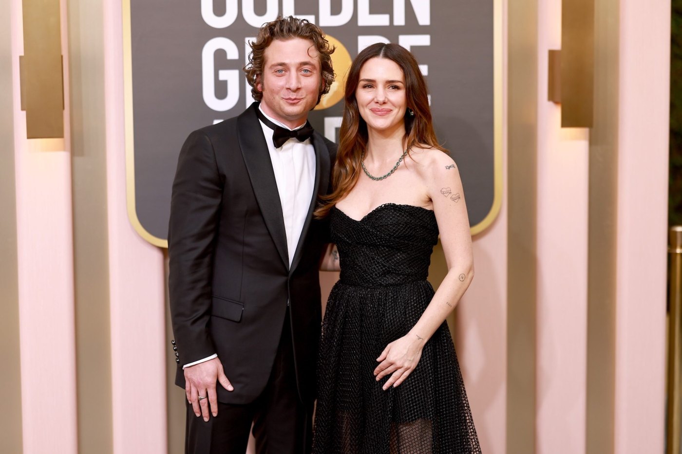 Jeremy Allen White Makes Rare Comment About Fatherhood | Us Weekly