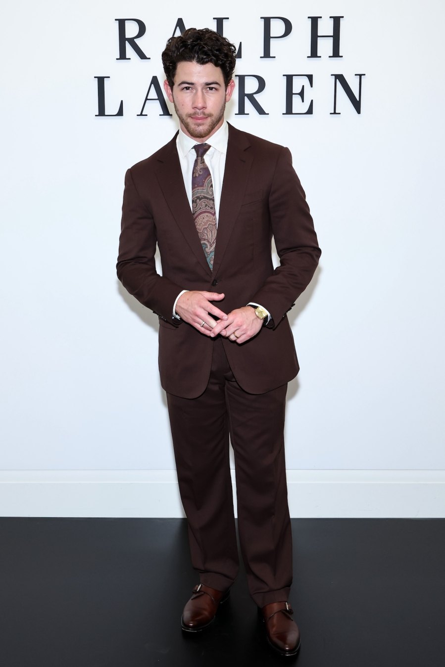 Nick Jonas sufre un problema de vestuario en un concierto en Tampa | Us ...