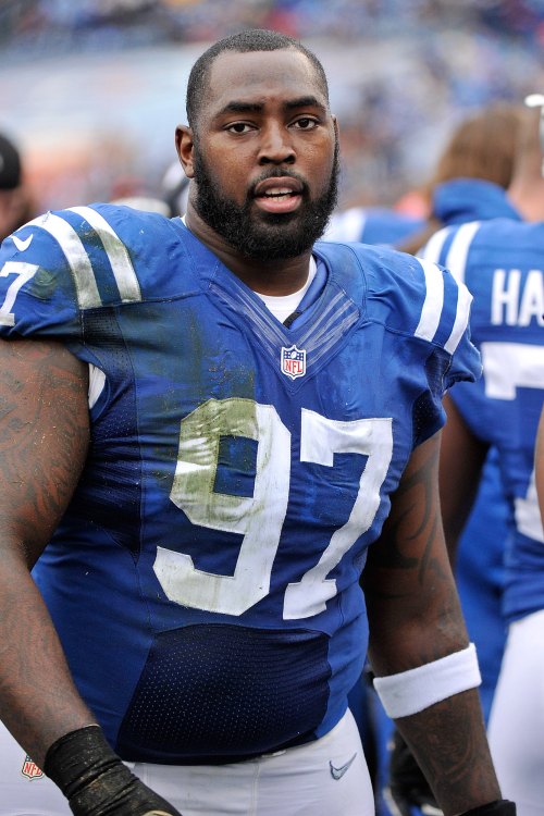 Arthur Jones, Former NFL Star and Brother of UFC’s Jon Jones, Dead at ...
