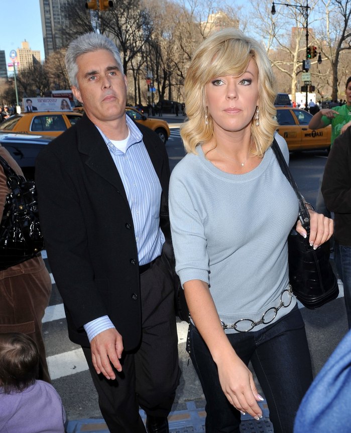 Kate Gosselin Names Boyfriend Steve During TikTok Live After Surgery ...