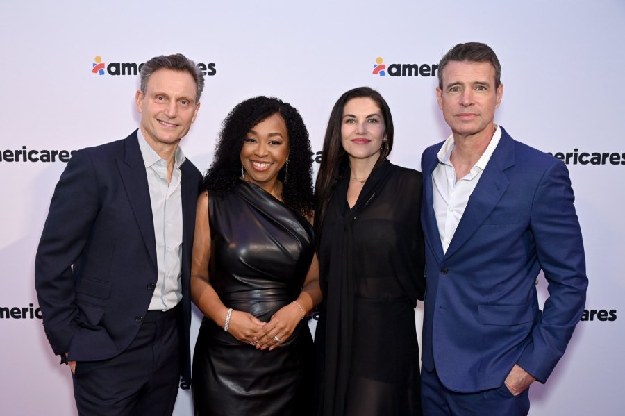 Shonda Rhimes Names the Shondaland Star She’s Closest To | Us Weekly