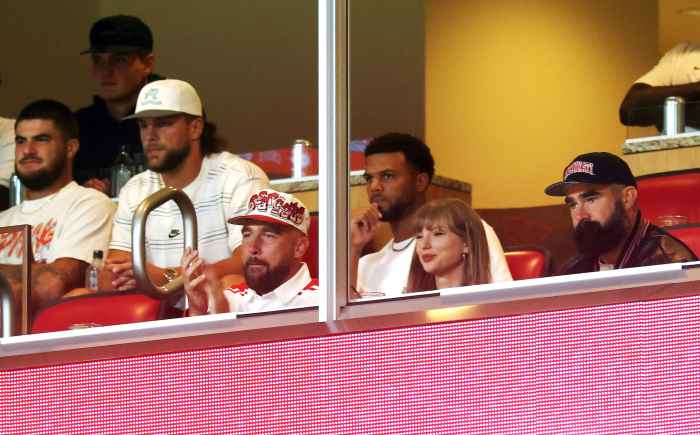 Taylor Swift, Travis Kelce Predict Jason Kelce's Favorite Showgirl Song ...