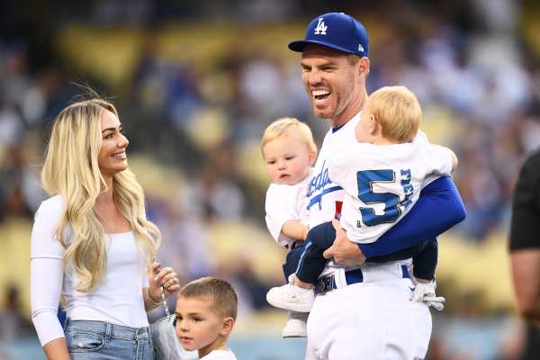 Freddie Freeman's Wife Celebrates Dodgers' Game 2 World Series Win | Us ...