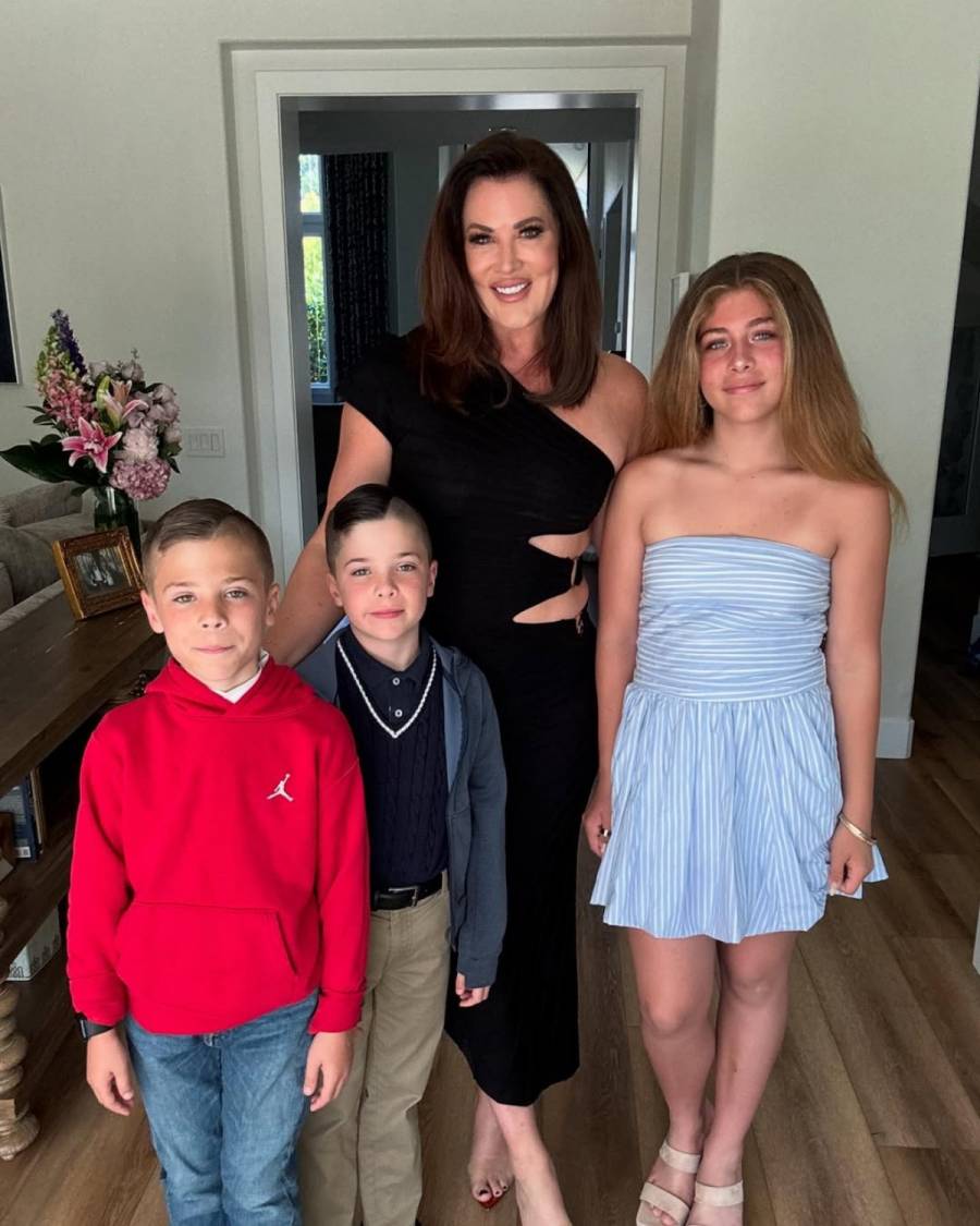RHOC's Emily Simpson Clarifies 10-Year-Old Son 'Can Read' Amid ...