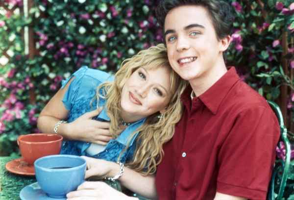 Frankie Muniz Says He Hasn’t Spoken to Hilary Duff in 22 Years | Us Weekly