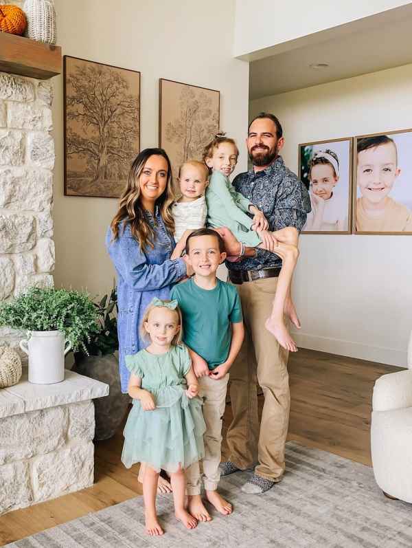Influencer Brie Bird Dies at Age 9 After Battling Stage 4 Cancer | Us ...