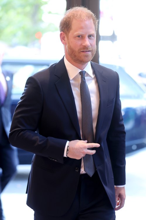 Prince Harry 'Hurt' by Meghan Markle and Diana Comparison in Paris | Us ...