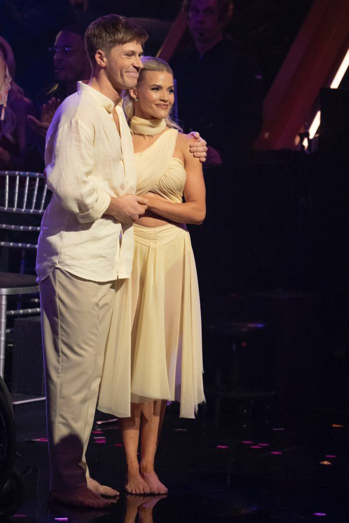Robert Irwin and Witney Carson Can Only Train 4 Hours a Day for DWTS ...