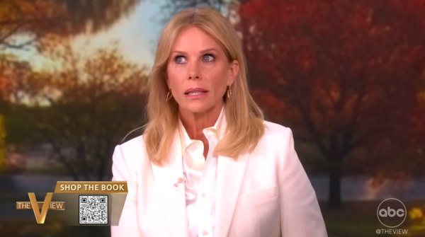 Cheryl Hines Insists Robert F. Kennedy Jr. Is ‘Not Trying to Hurt ...