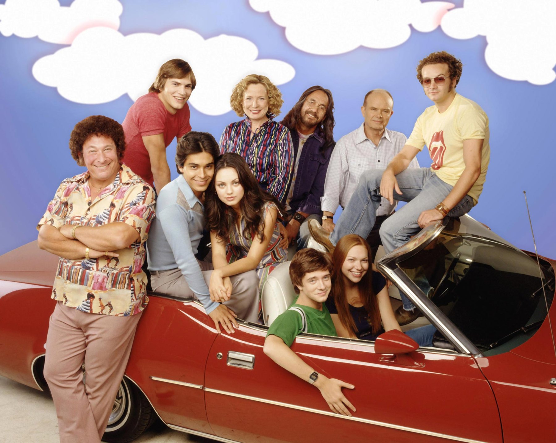 Topher Grace Says That 90s Show Was Better Than a High School Reunion ...