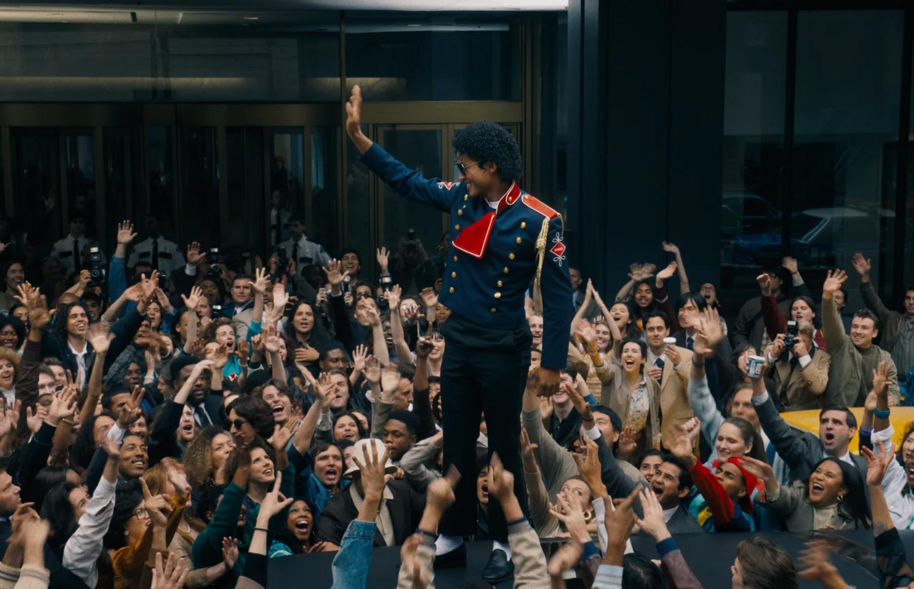 Who Is Jaafar Jackson? 5 Things About the Actor Playing Michael Jackson ...