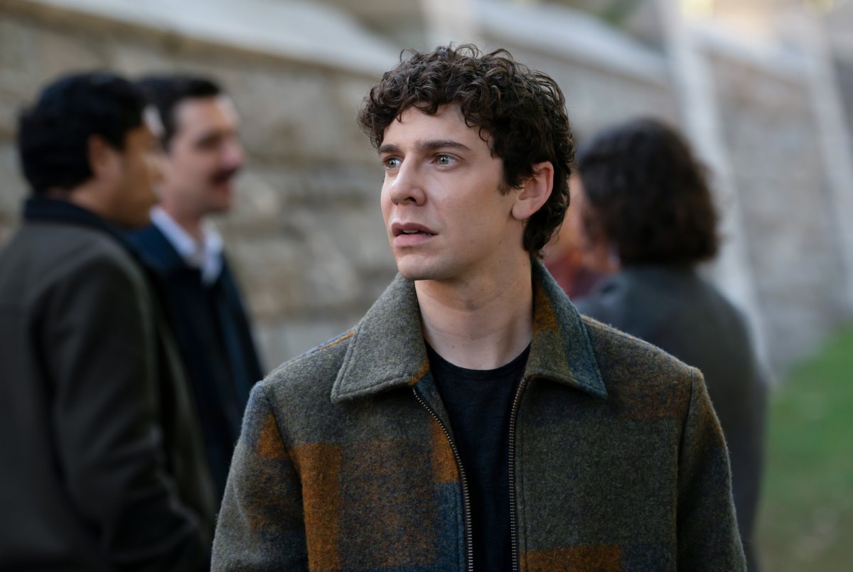 Elsbeth's Ben Levi Ross Teases Teddy's Investigative Era After Surprise ...