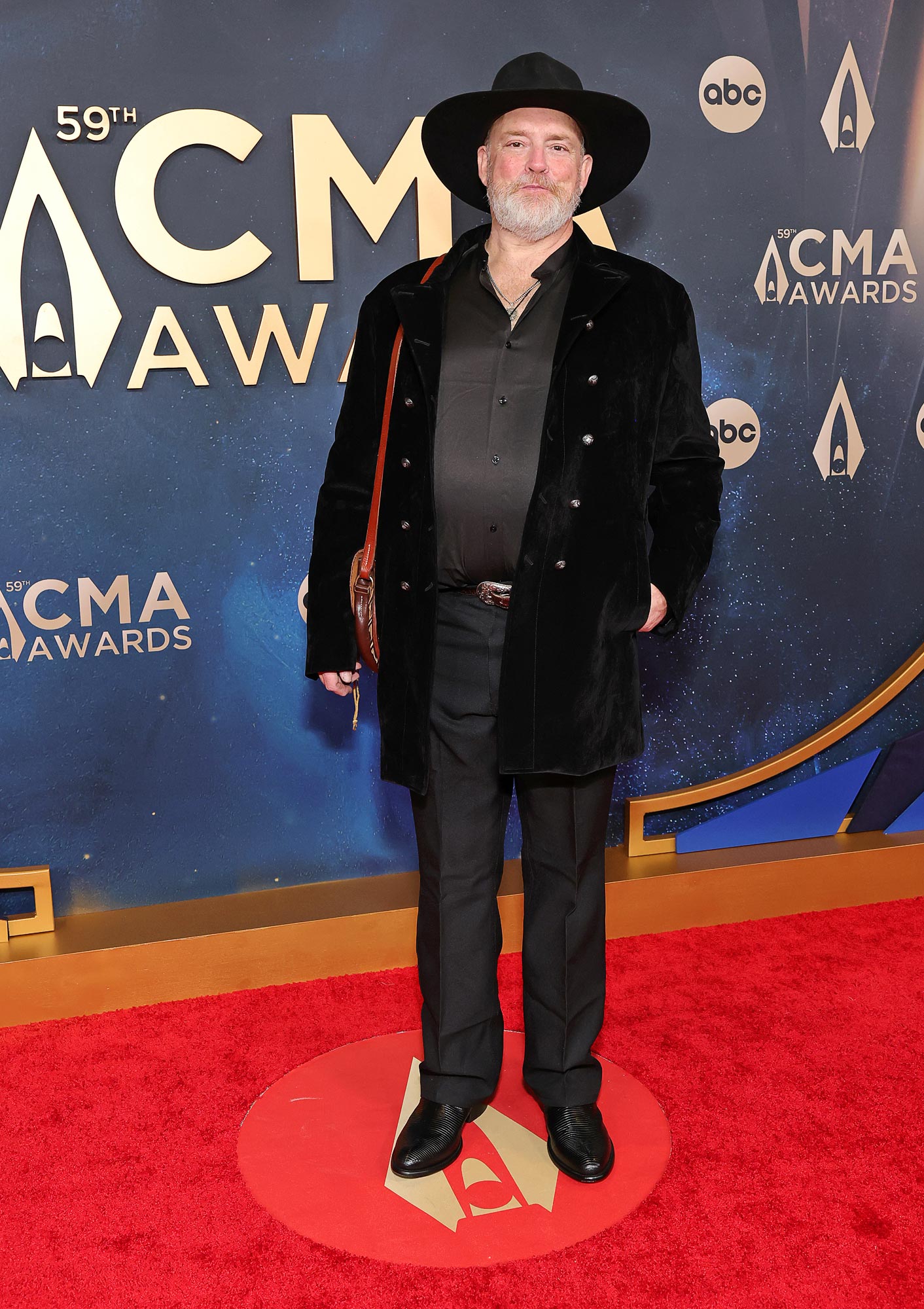 2025 CMA Red Carpet: Kelsea Ballerini and Lainey Wilson Turn Heads | Us ...