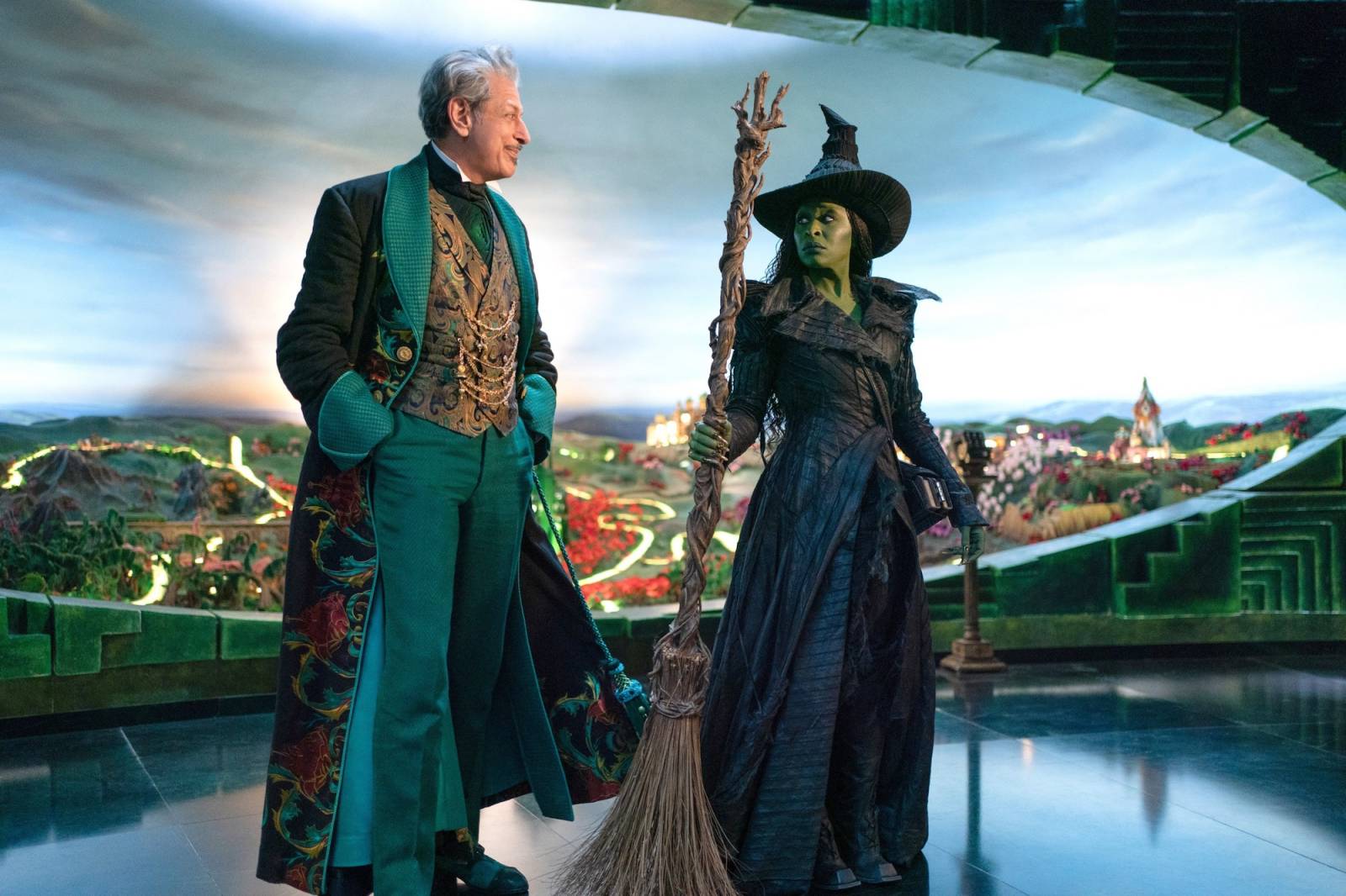 Who Is Elphaba's Real Dad in Wicked? Character's Biological Dad ...