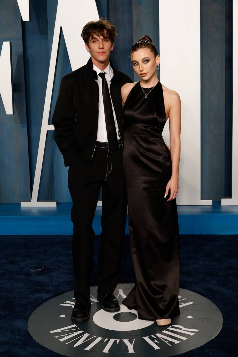 Influencer Emma Chamberlain Makes Rare Comment About Ex Role Model | Us ...