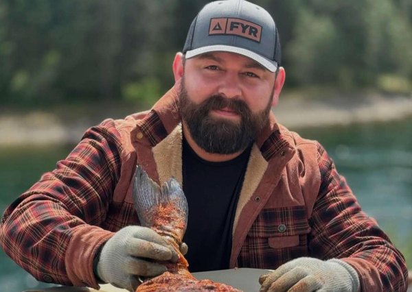 Food Influencer Michael Duarte Was Shot by Police Before Death: Report ...