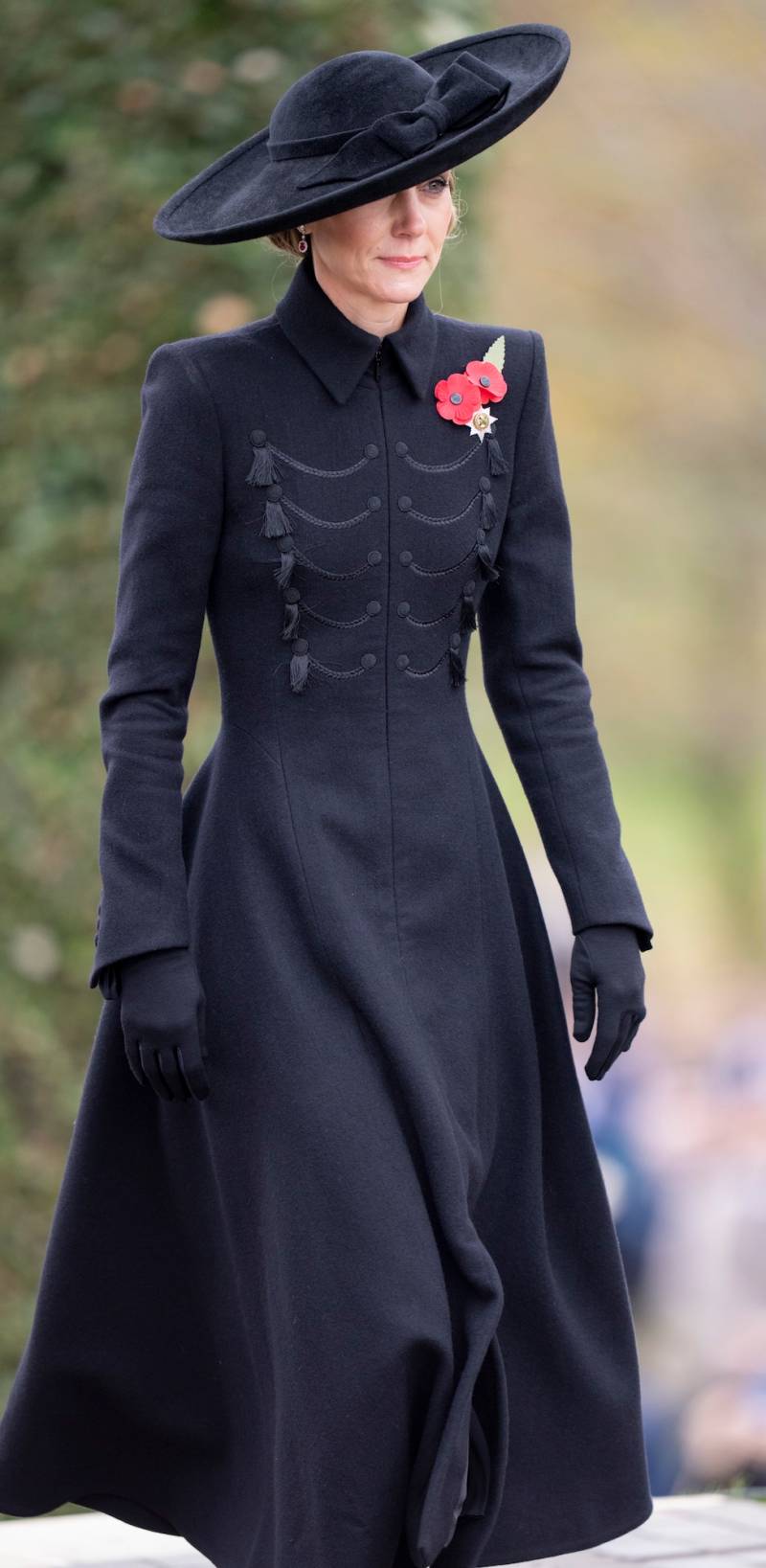 Kate Middleton Appears to Change Up Protocol With Armistice Day Outing ...
