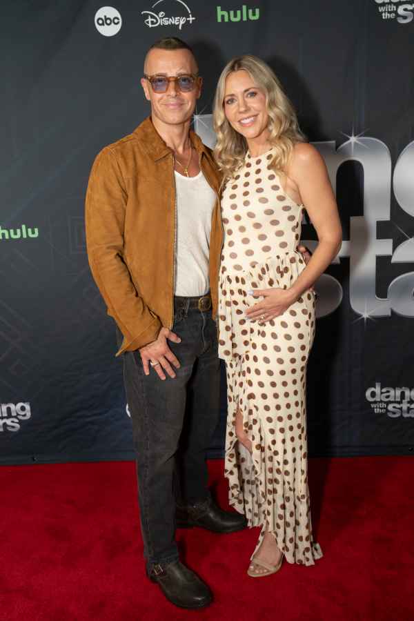 Joey Lawrence's Wife Samantha Cope Is Pregnant With Their 2nd Baby | Us ...