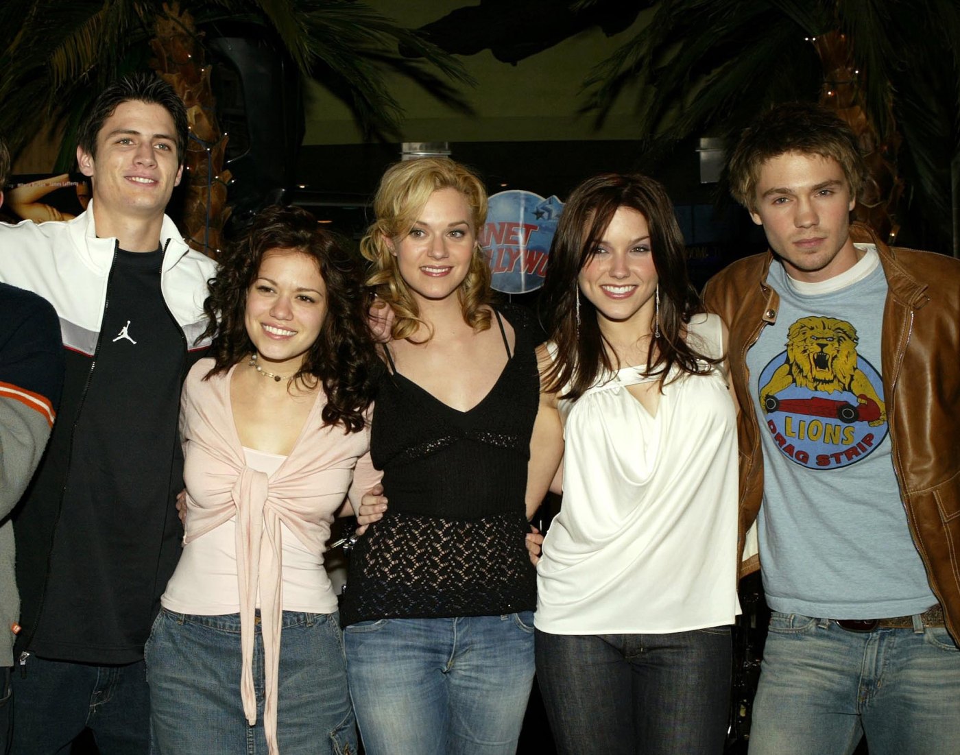 Sophia Bush Reveals One Tree Hill Salary: 'Difference in Pay' Was 'Wild ...