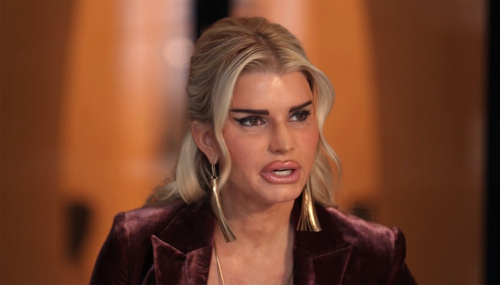 Jessica Simpson’s All’s Fair Role Has Sex Scenes, Botched Plastic ...