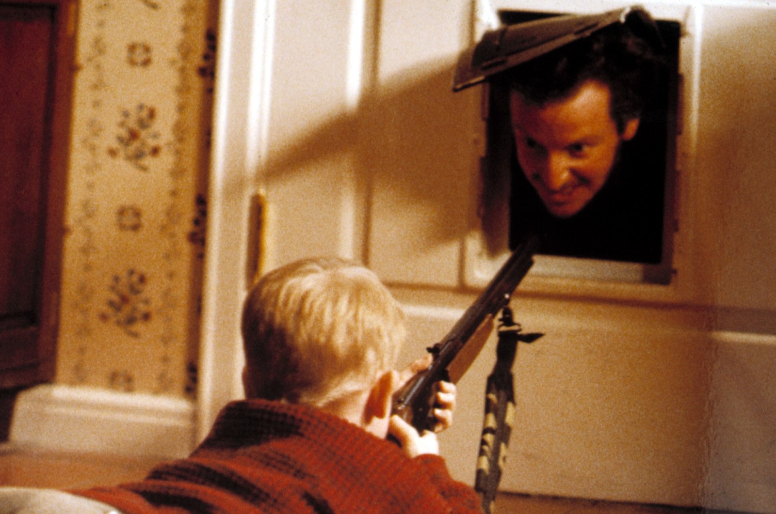 Macaulay Culkin’s Home Alone Turns 35: Revisit the Holiday Classic | Us ...