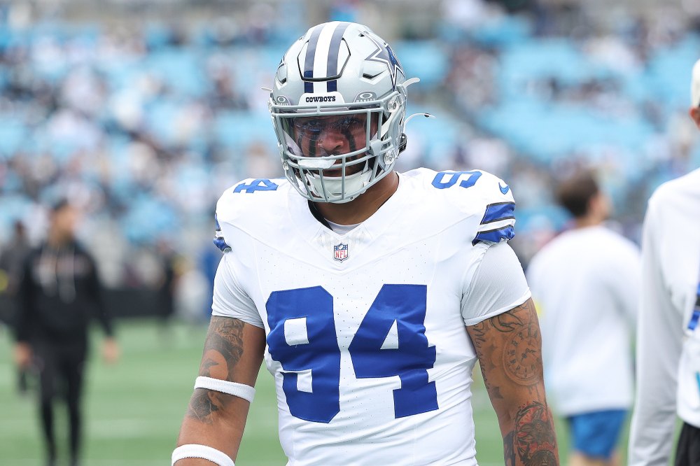 Marshawn Kneeland's Dallas Cowboys Teammates Leave Flowers at His ...