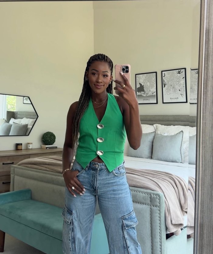 Bachelor’s Onyeka Ehie Claims She Married a 'Con Artist' | Us Weekly