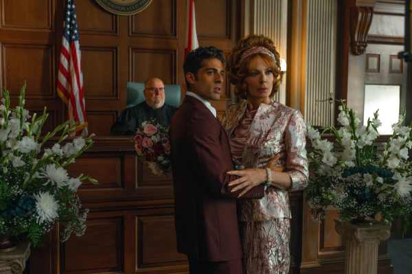 Jason Canela admite que fingió ser experto en tenis en Palm Royale ...
