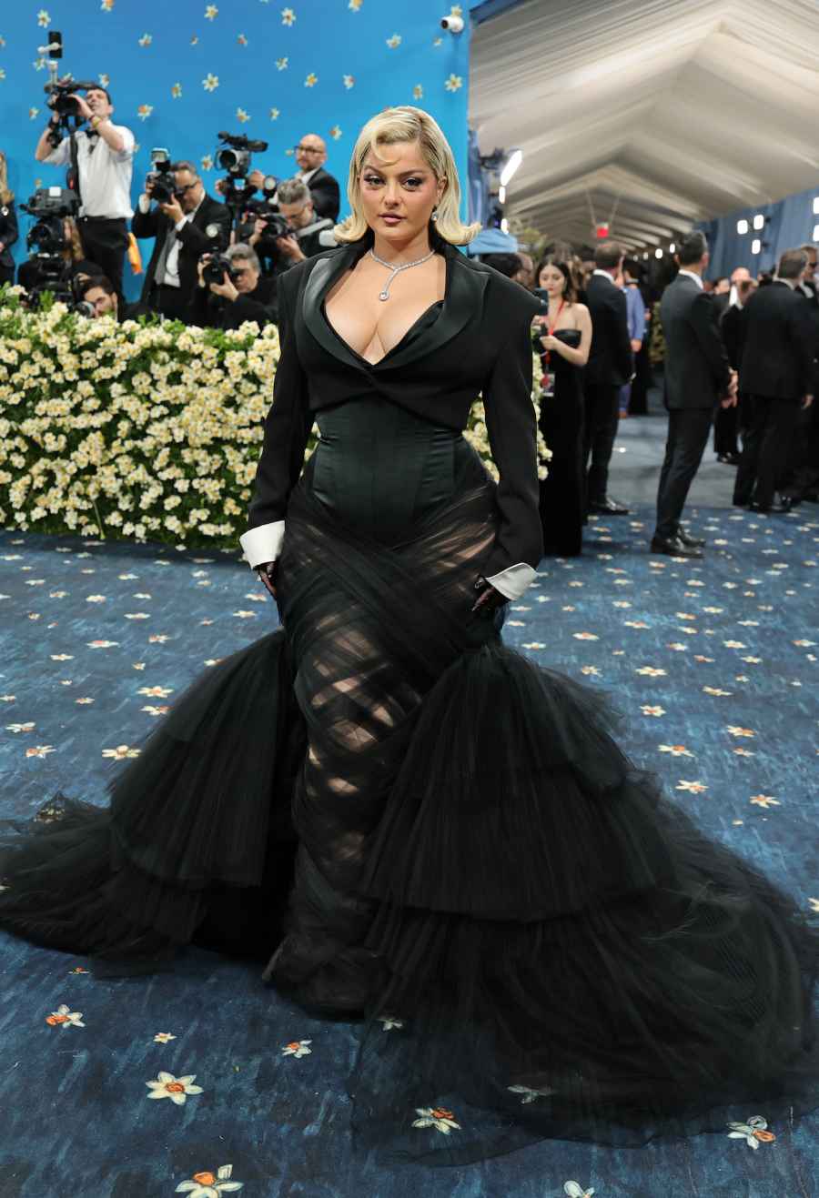 Bebe Rexha Asks Fans to Find Her a 'Baby Daddy' Who's 'Richer' Than Her ...