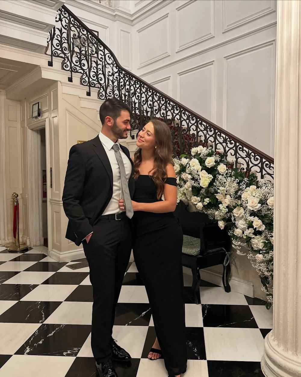 Influencer Couple Carlo and Sarah Expecting Baby After Miscarriage | Us ...